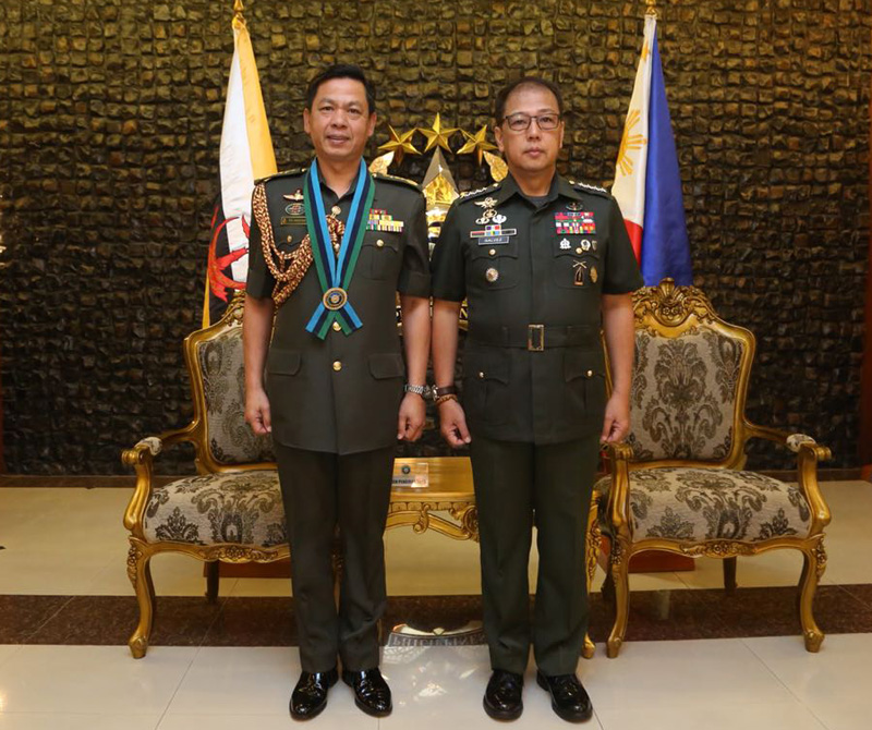 News - RBAF COMMANDER INTRODUCTORY VISIT TO THE...