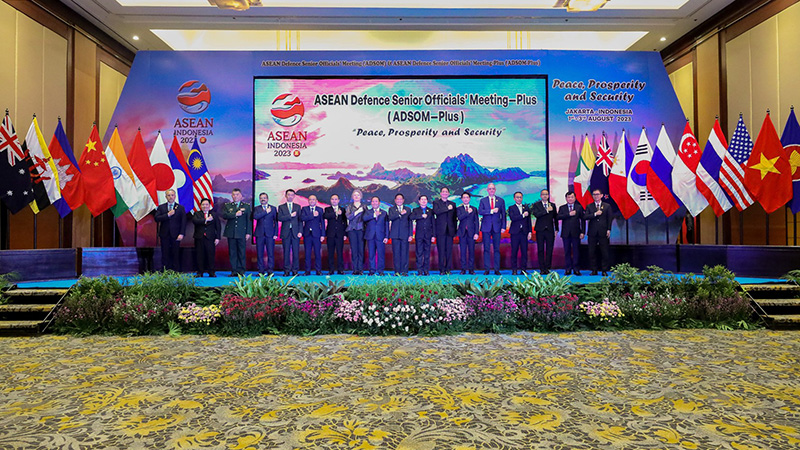 News - BRUNEI DARUSSALAM ATTENDS THE ASEAN DEFENCE...