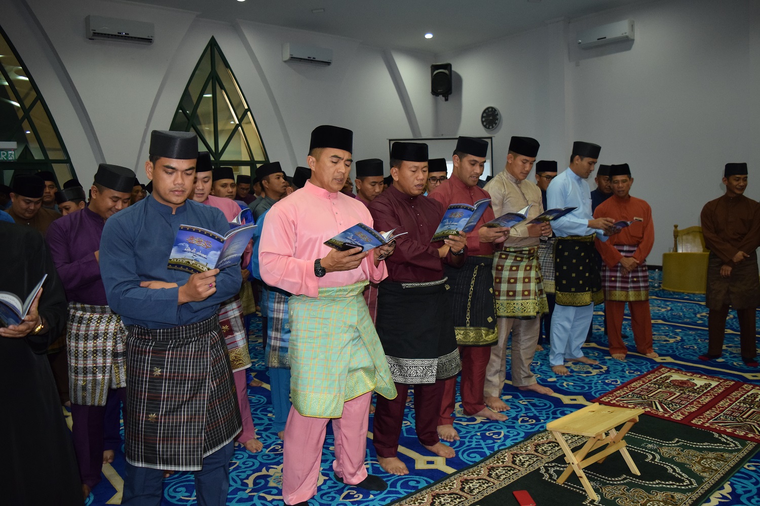 News Headlines - ROYAL BRUNEI AIR FORCE CONCLUDES DIKIR MAULUD...